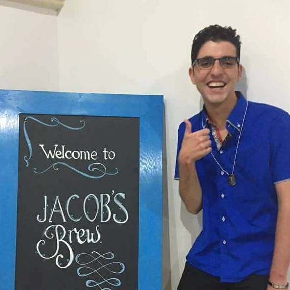 A Marsascala il Jacob’s Brew, un bar per chi sta bene e per chi sta ...