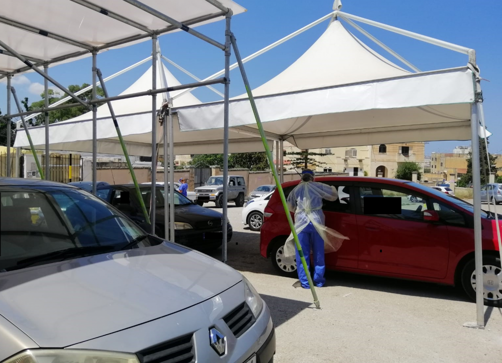 COVID-19: previsti due nuovi swab center per i test rapidi | Corriere ...