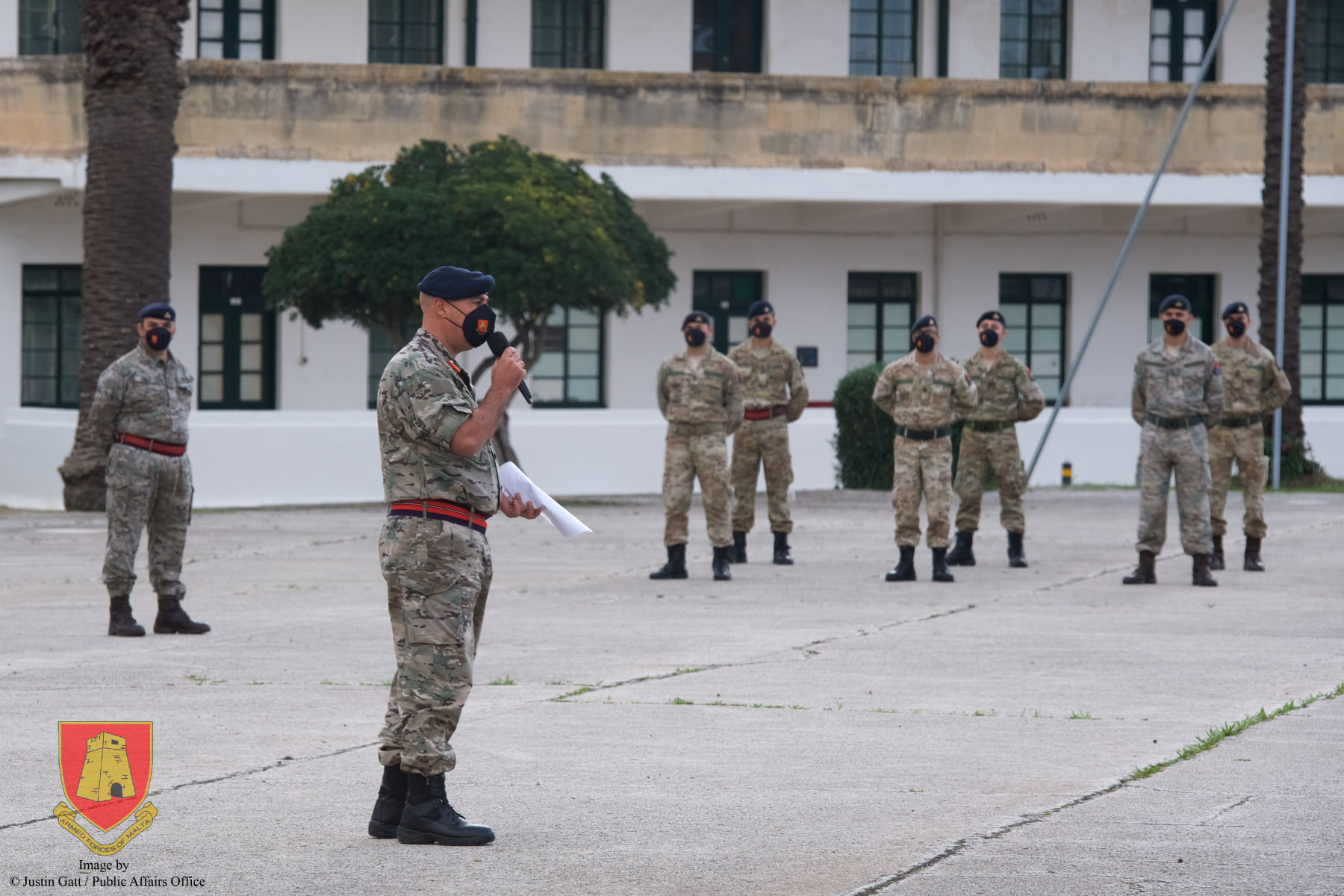 “Raccomandazioni” per fare carriera, è bufera sulle Forze armate ...