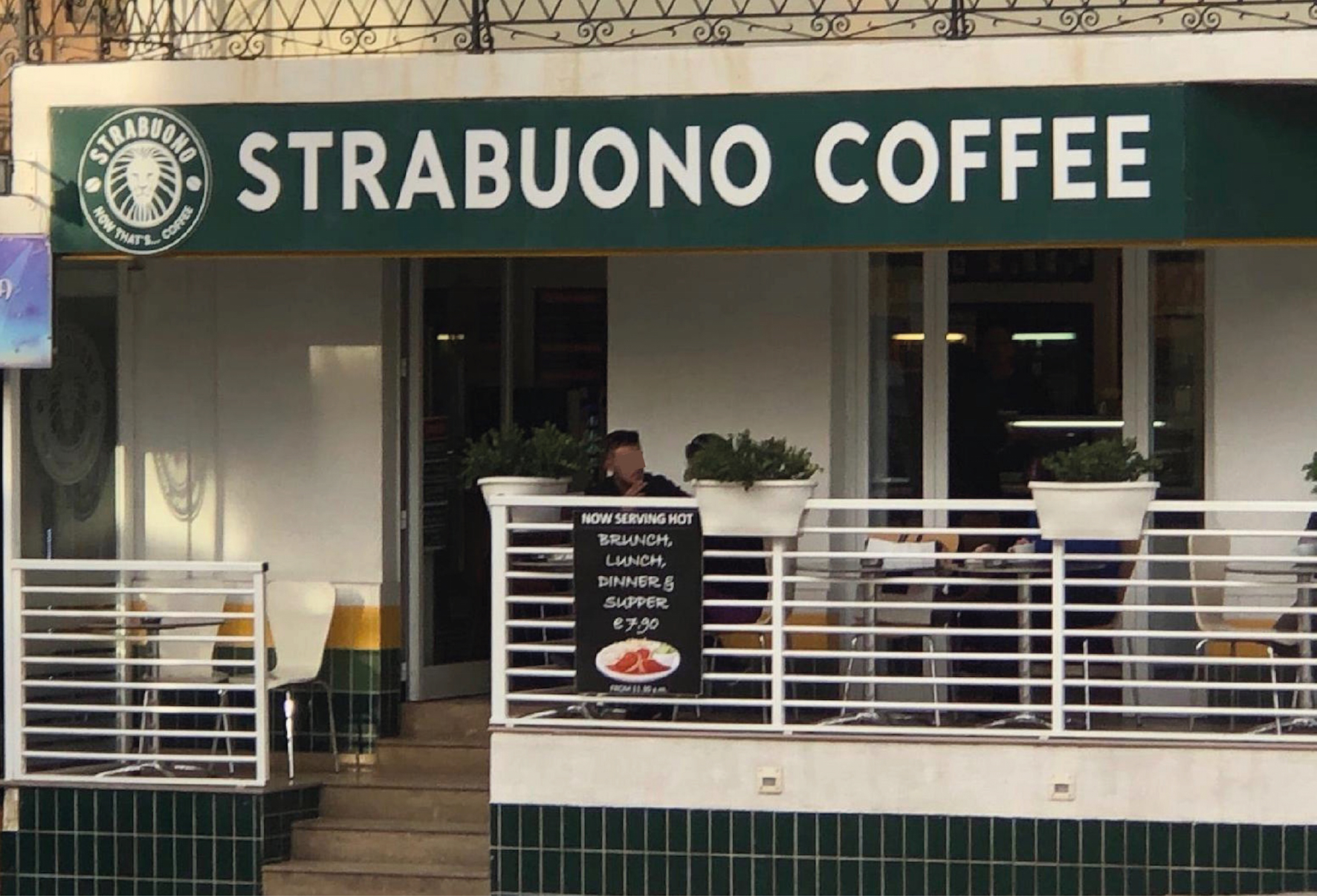 Guerra tra marchi: Starbucks vince il braccio di ferro contro Strabuono ...