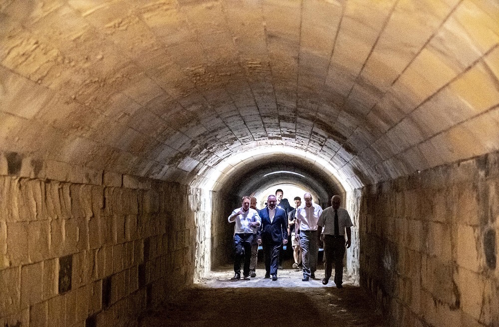 A Fort Delimara continuano i lavori di pulizia e bonifica per il ...