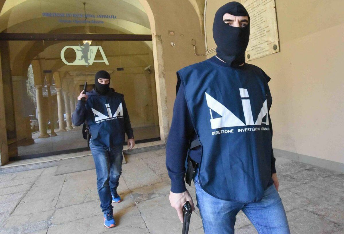 Mafia: la relazione della DIA svela i legami tra la malavita italiana e ...
