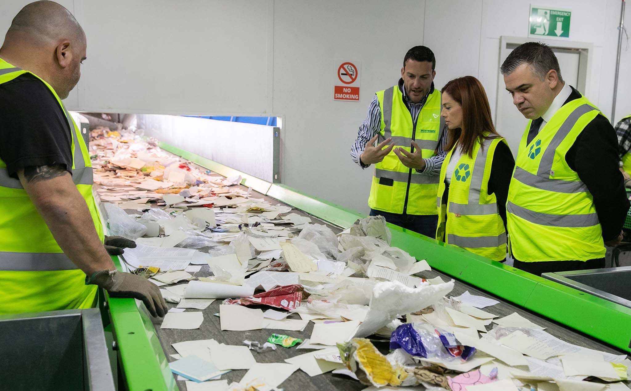 Riciclaggio dei rifiuti: a Maghtab aperto il nuovo impianto per la ...