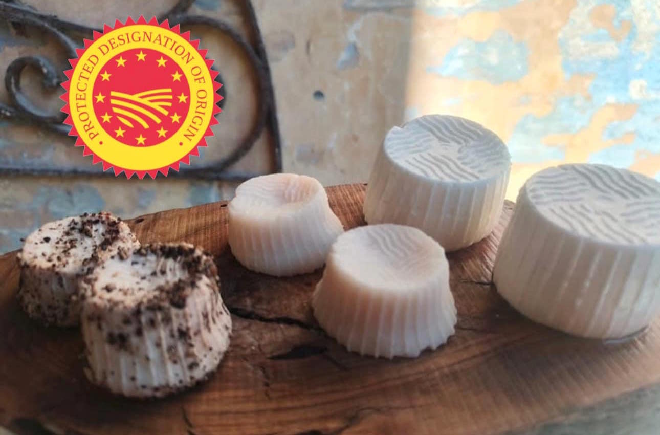 Il formaggio Ġbejna ce l’ha fatta: è il primo prodotto maltese a ...